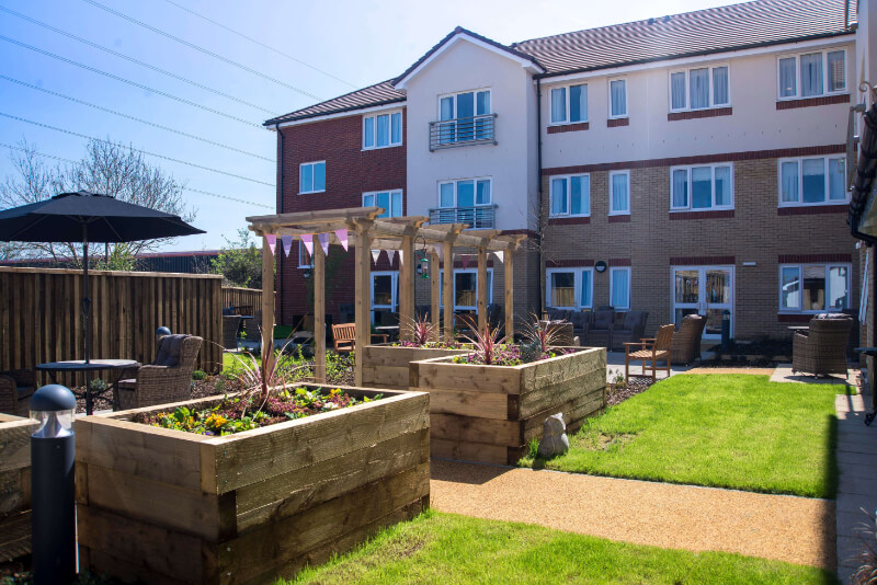 Pear Tree Court Care Home | Waterlooville, Hampshire | Care UK