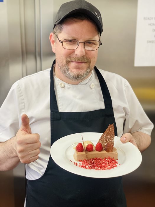 Watch me whip! Edinburgh chef bakes sweet treats in national ...