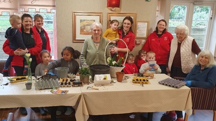 Essex care home residents and schoolchildren unite for ...
