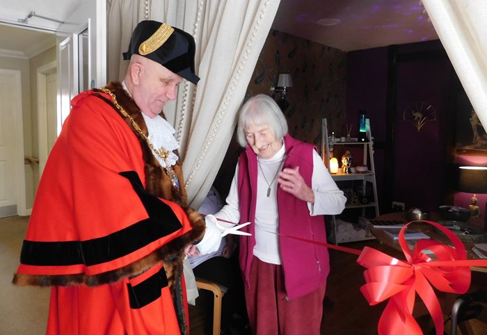 Eye care home launches namaste room | Care UK