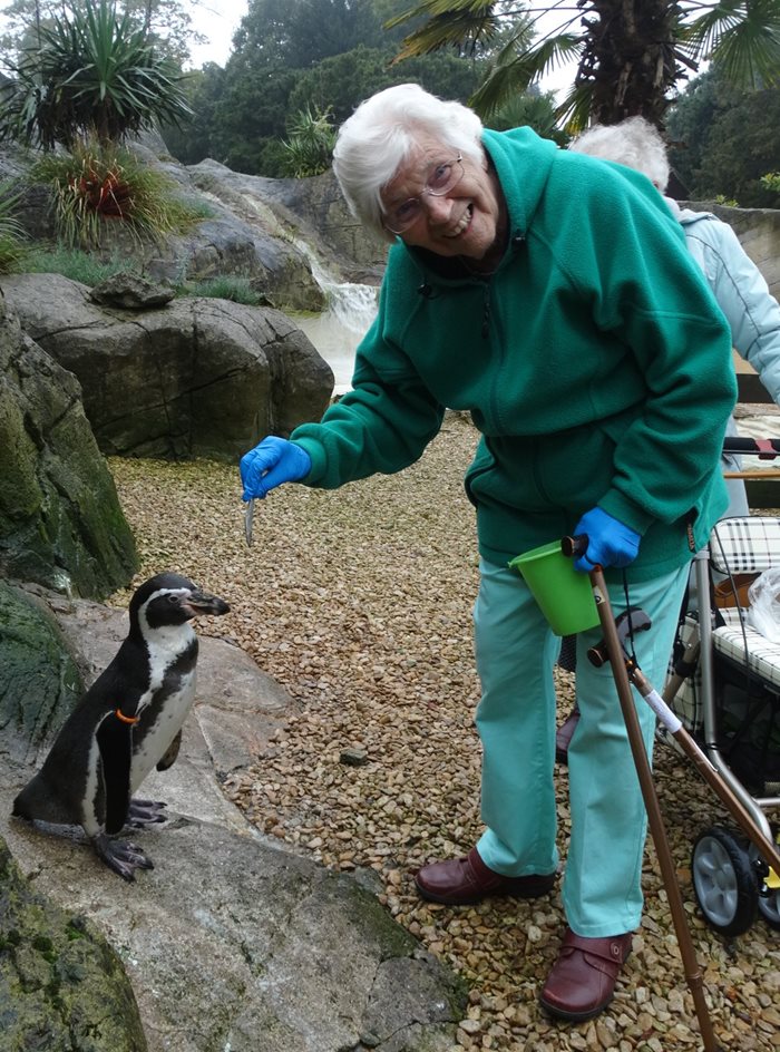 Witney care home resident, 90, has flippin' good time as honorary ...