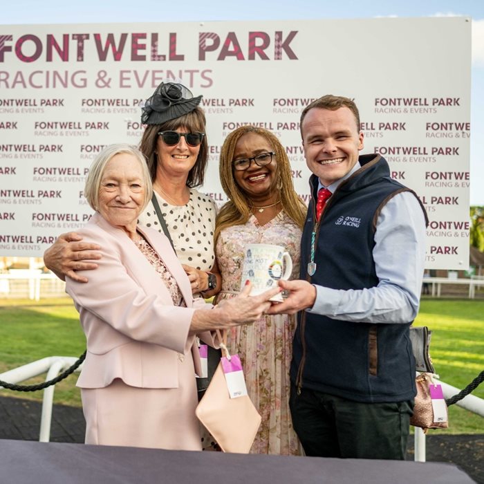 Angmering care home resident returns to the races | Care UK