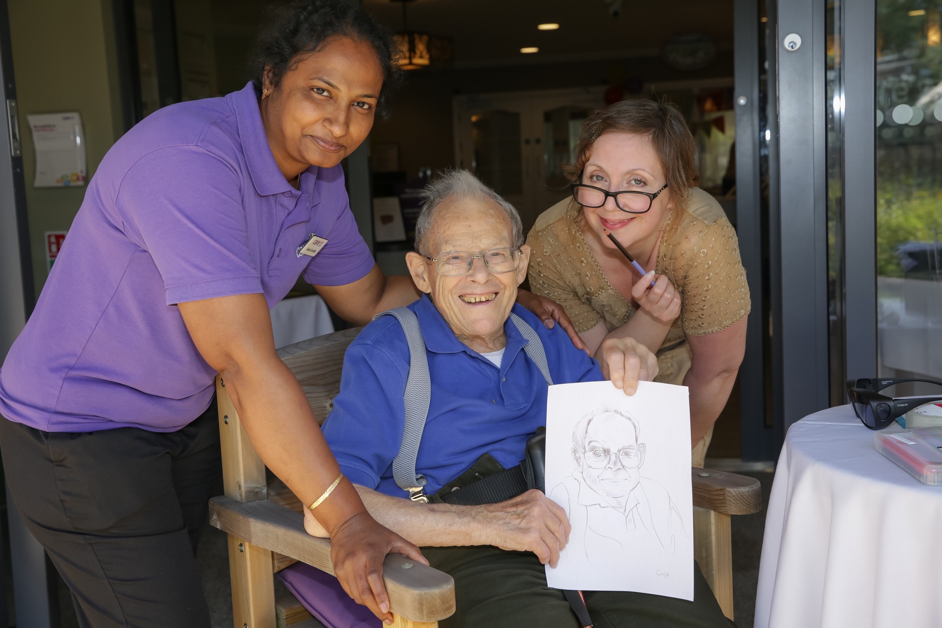 Buchanan Court unveils new work of art atopen day | Care UK
