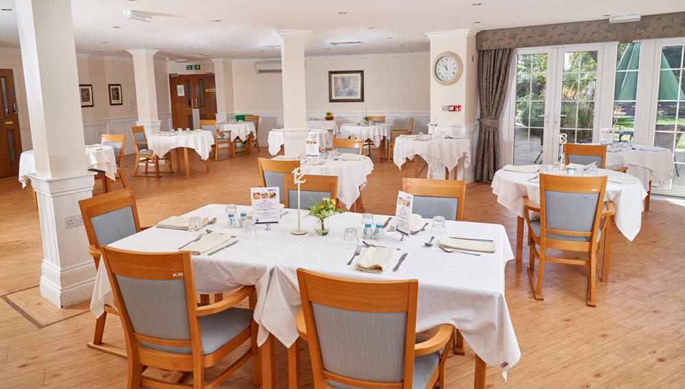 Silversprings Care Home in Thorrington, Essex | Care UK
